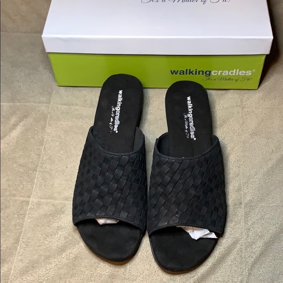 Walking Cradles | Shoes | Brand New Walking Cradles Black Woven Sandal ...